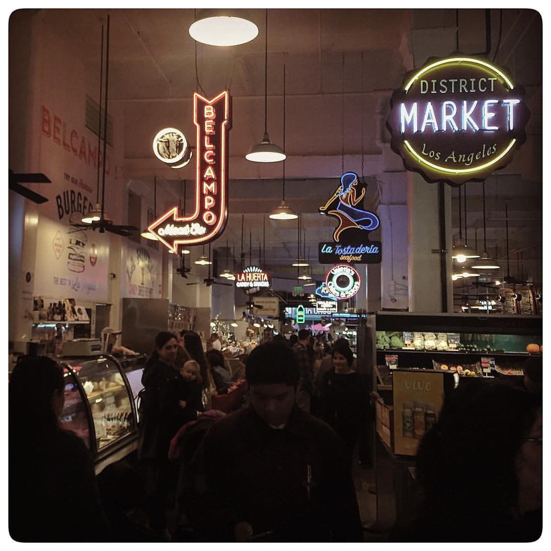 Restaurant Promotions for Valentine's Day — 20 Examples